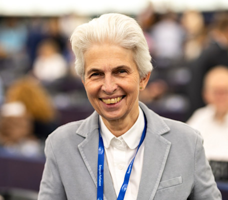 Strack-Zimmermann sieht Trump als potenzielle Gefahr für Putin | The Pioneer