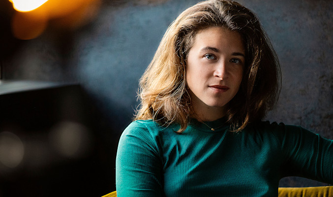 Erotik-Autorin Emma Becker erzählt | The Pioneer