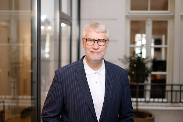 Dirk Ziems | The Pioneer