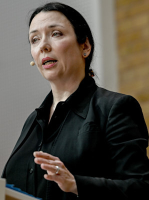 Ines Zenke | The Pioneer